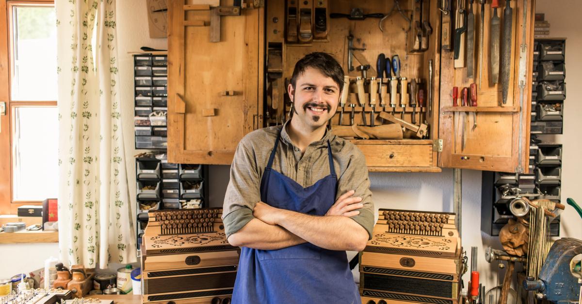 Harmonikabauer Andi Nöß in Steingaden